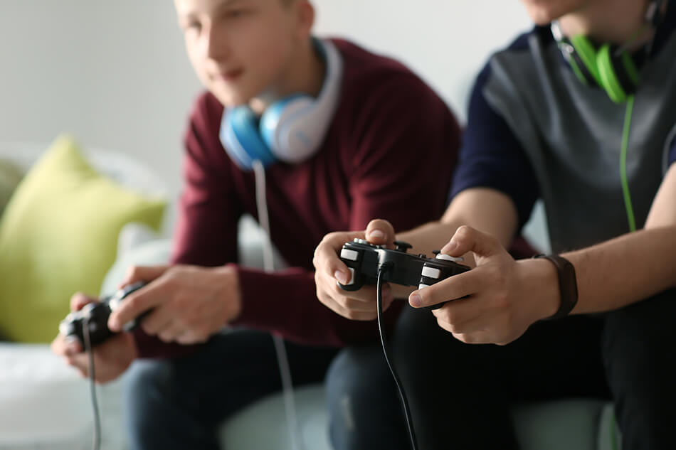 Gaming Console Setup Near You By a Professional | HelloTech